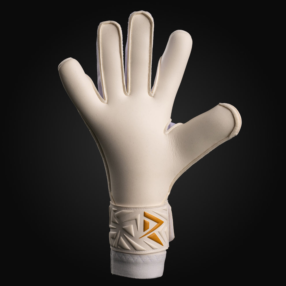 OG1 TYPE-G | David Raya's Gold Goalkeeper Gloves | One Glove® America ...