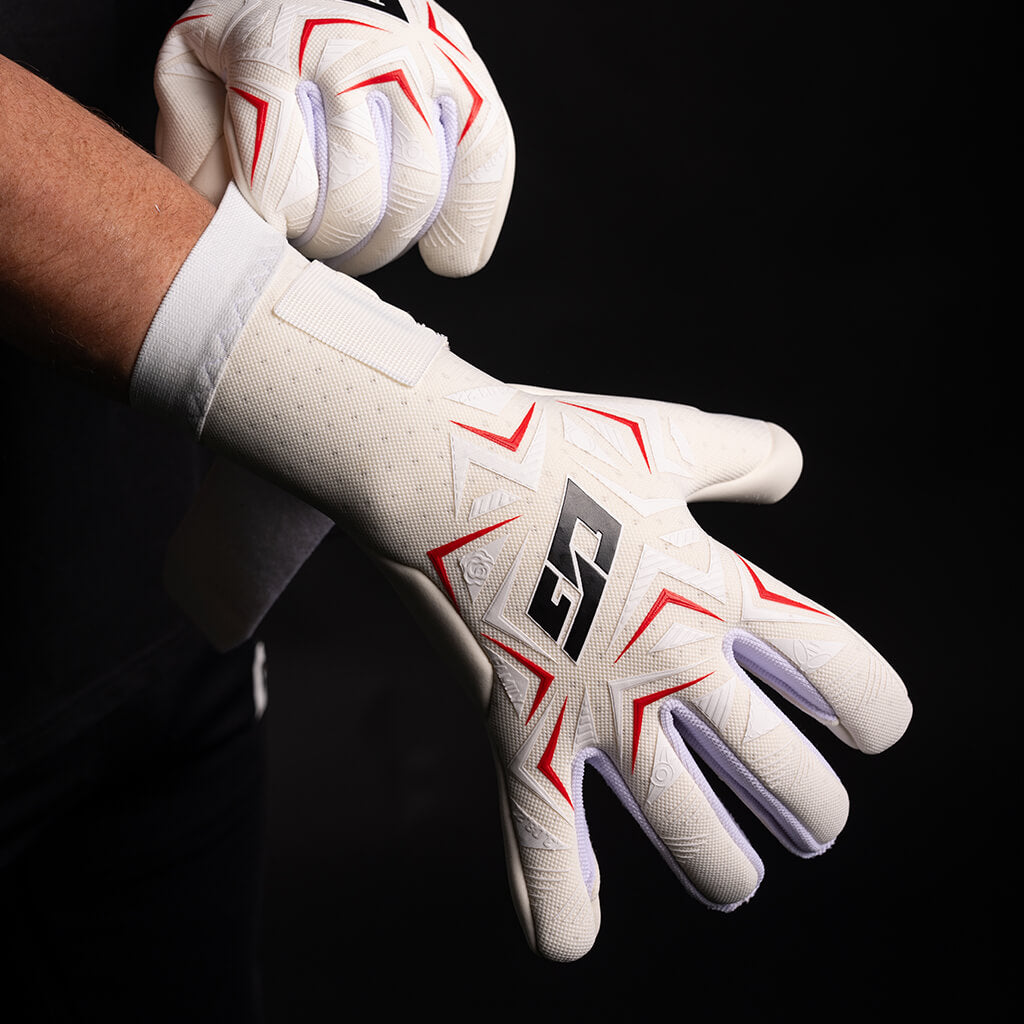 OG1 TYPE-R | David Raya's Goalkeeper Gloves | One Glove® America – The ...