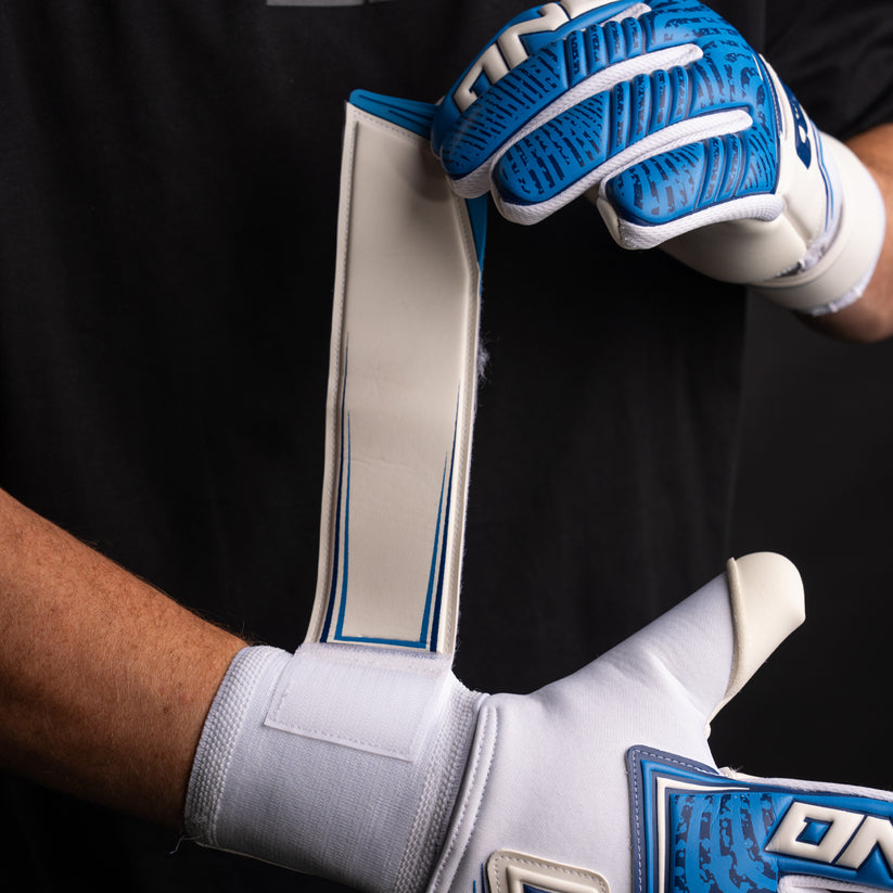 NXT Advance Wave | Fingersave Wet Weather Goalkeeper Gloves | One Glove ...